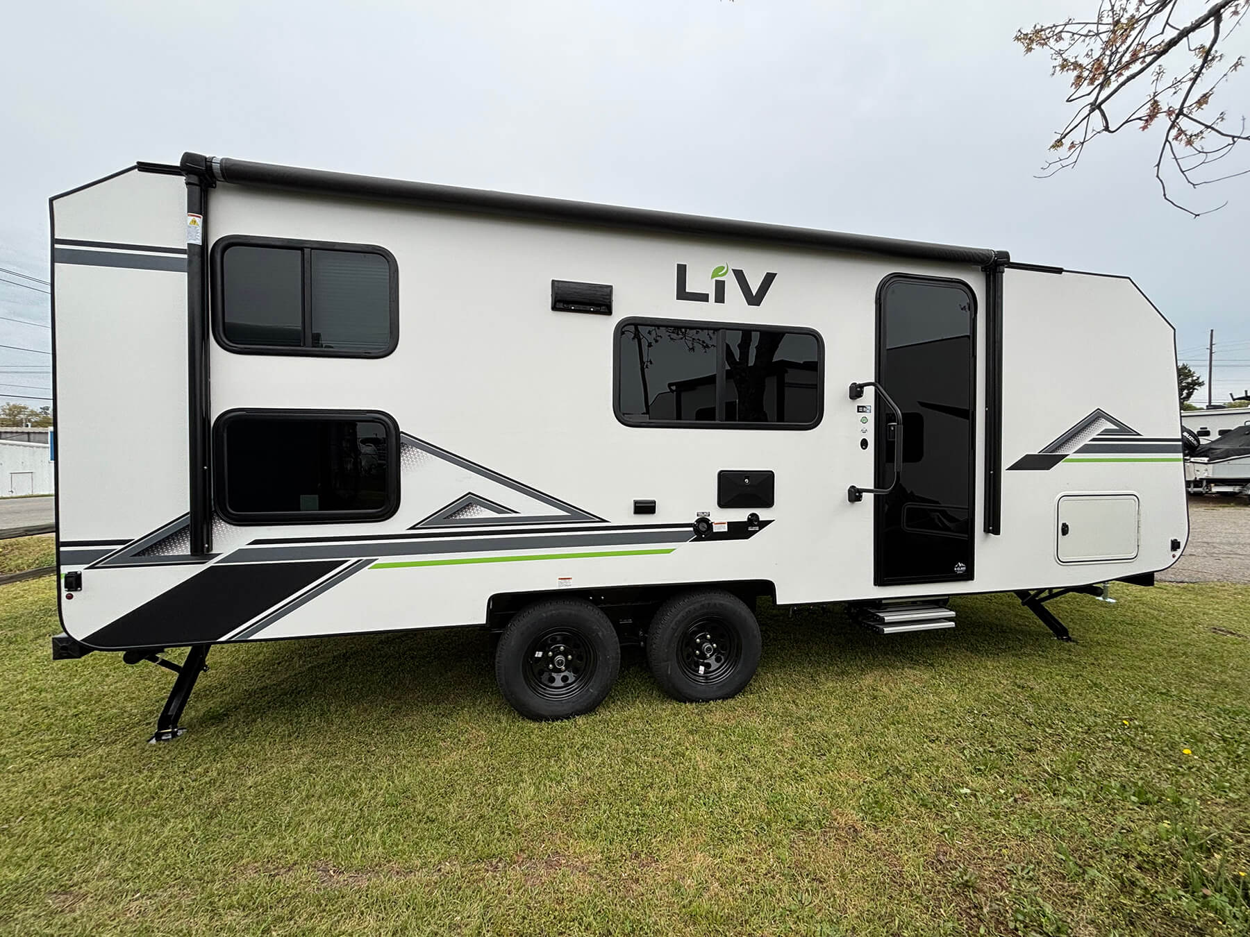 LIV 23BHS Trailer - LIV RV TRAILERS